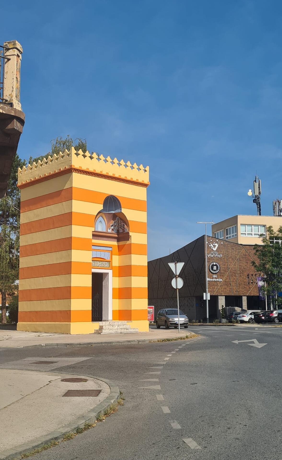 Tuzla: Obnovljen portal Behram-begove medrese - RTV SLON