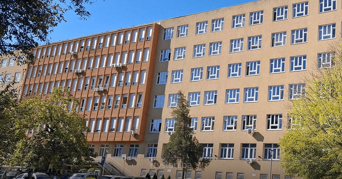 Maloljetnik povrijeđen u Tuzli jučer na aparatu za mehaničko disanje