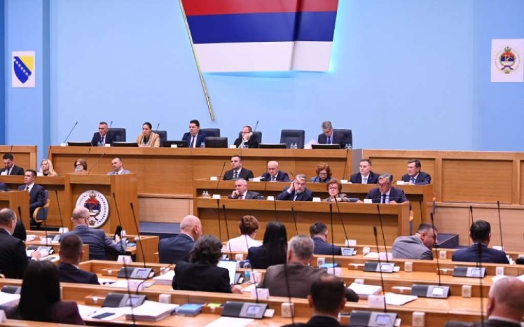 Trlin: Izbor Vlade RS-a neustavan, Dodik i ministri ulaze u sferu ...